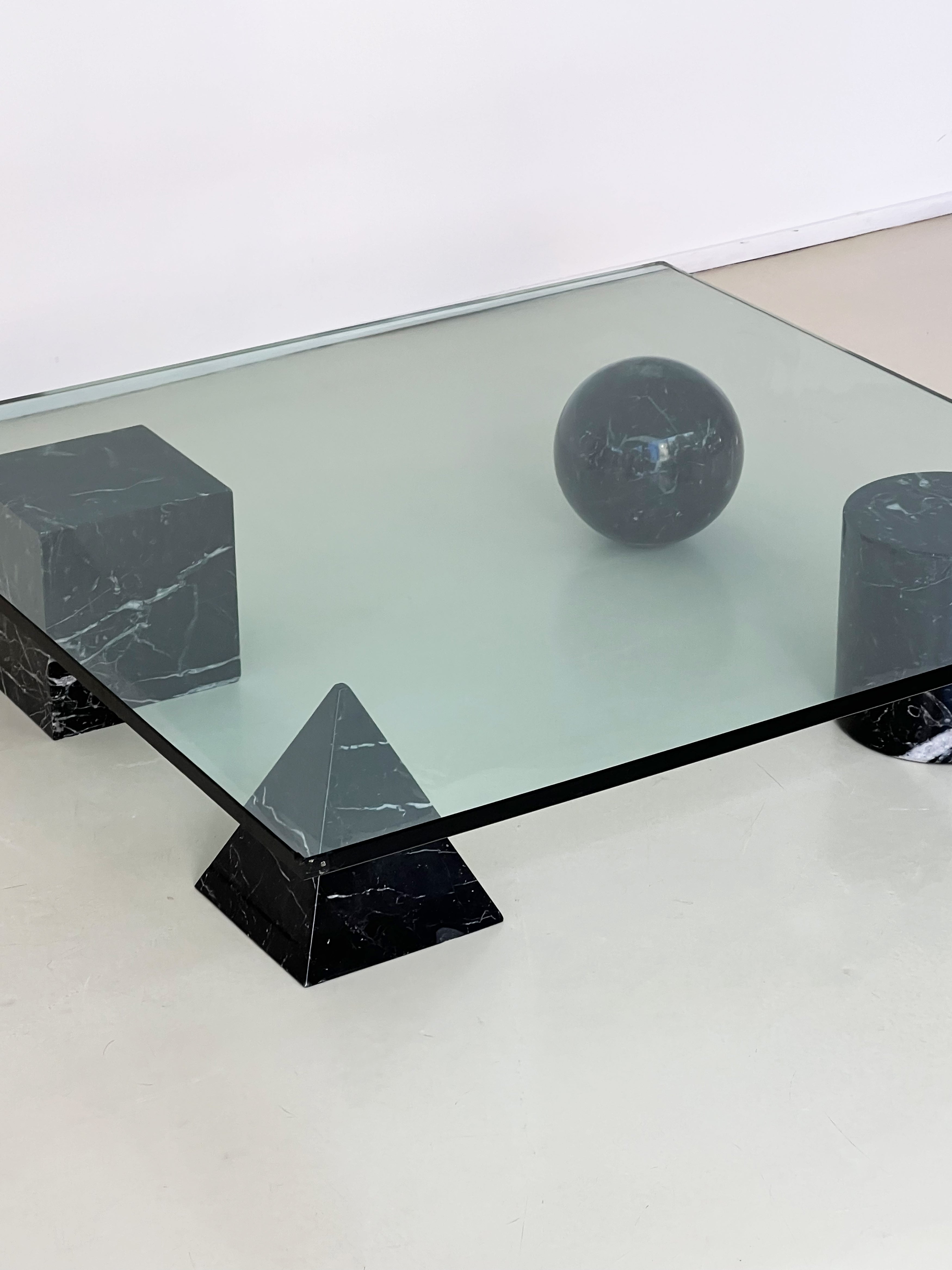 Vintage Black Marble Metafora Coffee Table by Massimo Vignelli – Home ...