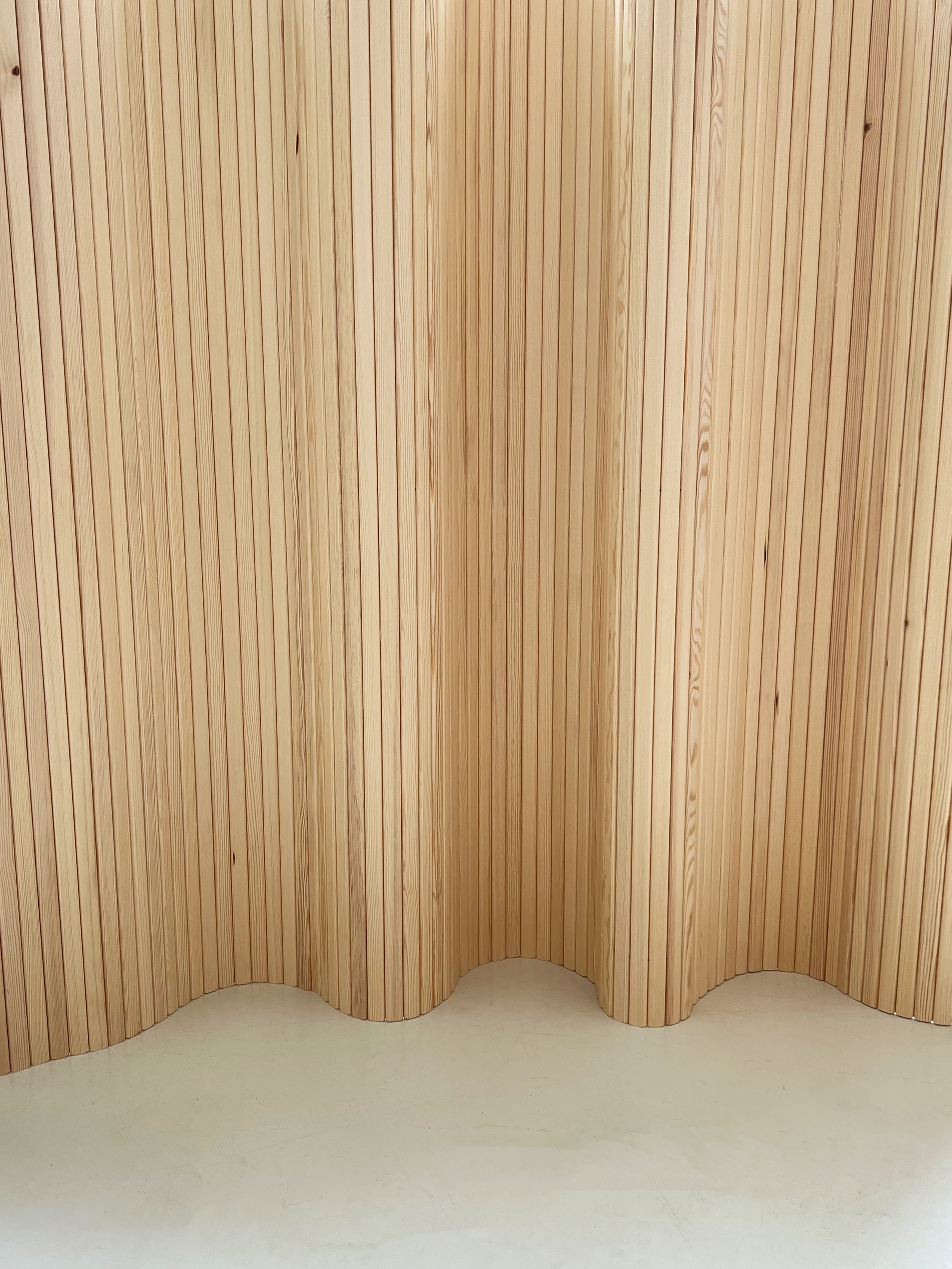 Alvar Aalto Solid Pine Screen 100 by Artek, Finland – Home Union NYC