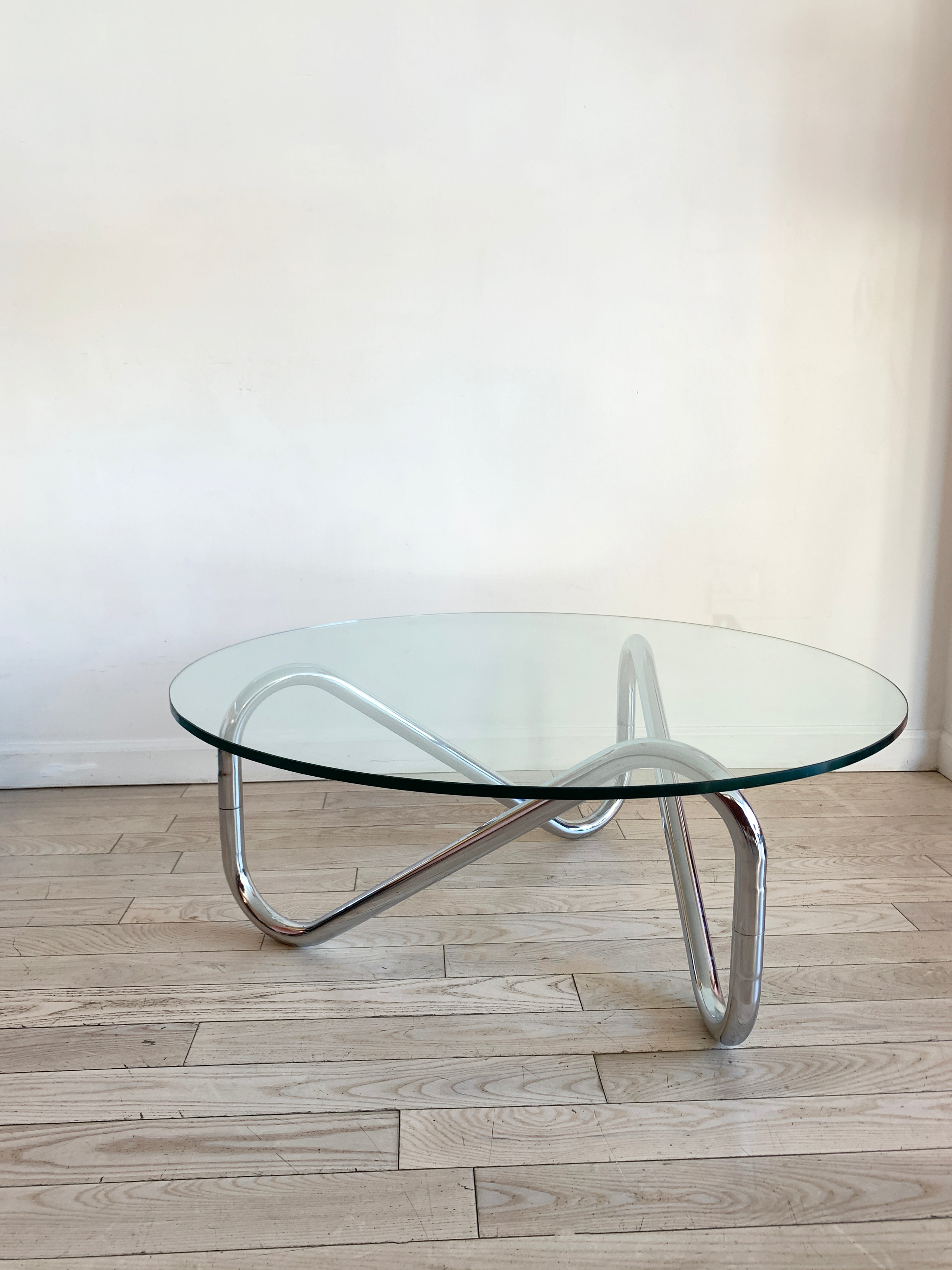 1970s Chrome Tangle Glass Top Coffee Table – Home Union NYC
